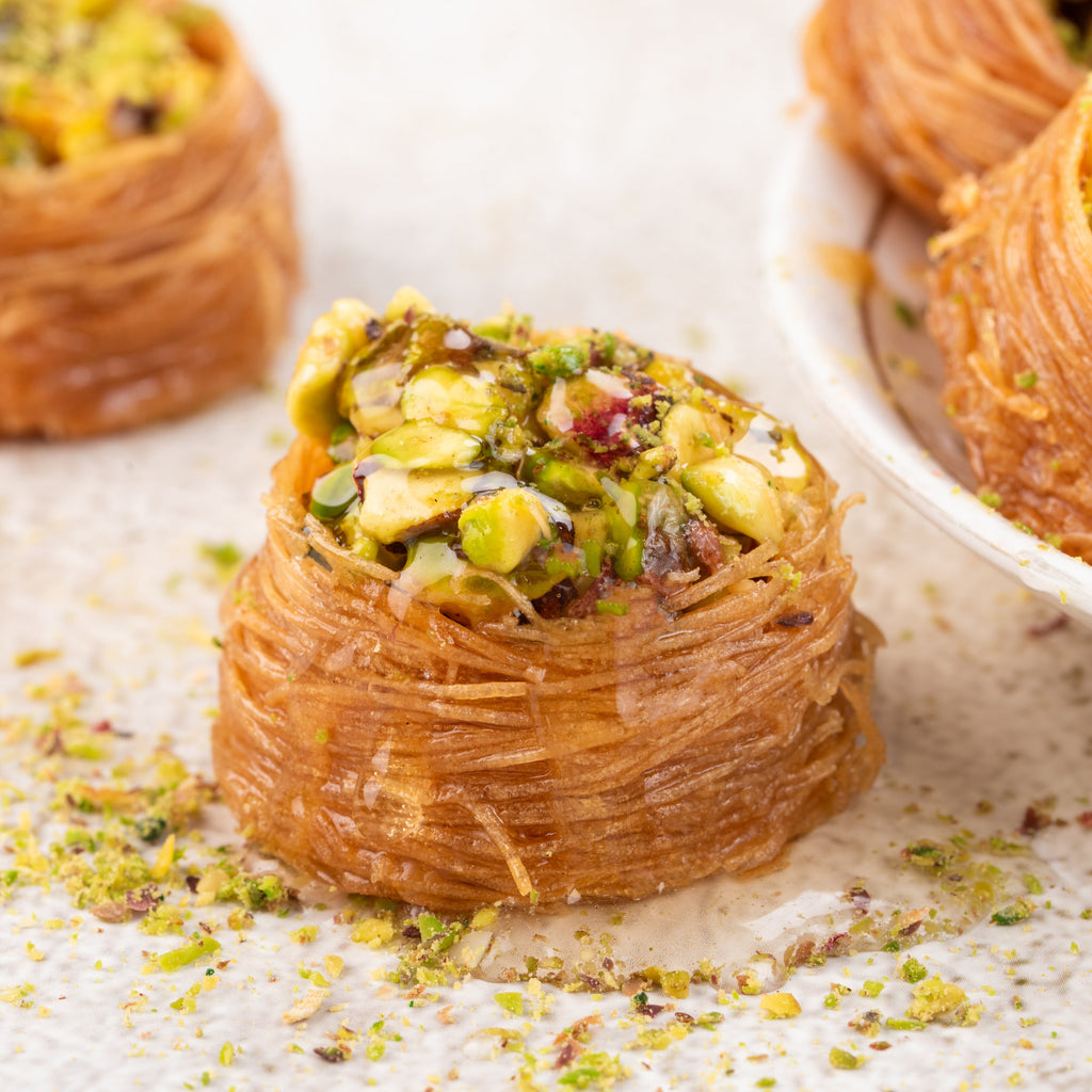Pistachio Oshe Bulbul Sweets – THE BAKLAVA BOX