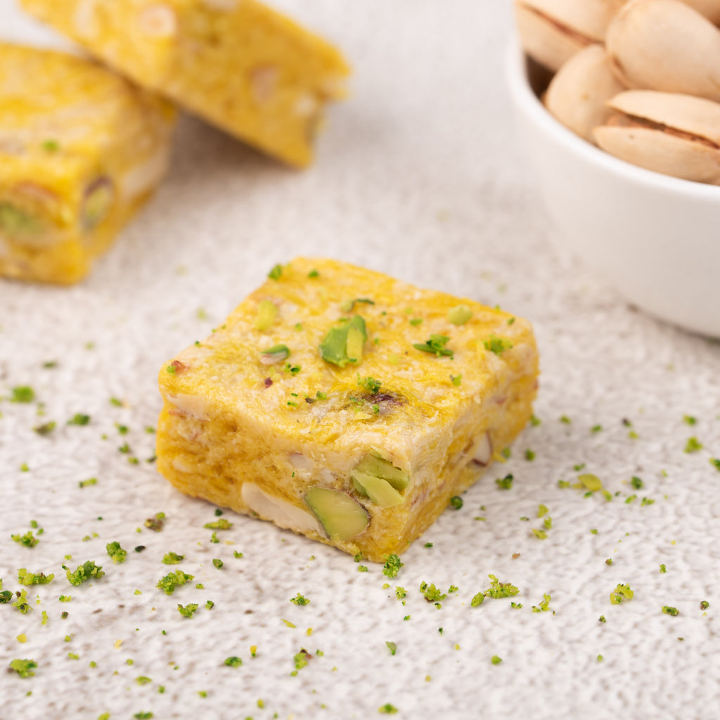 Mango Pista Bite – THE BAKLAVA BOX