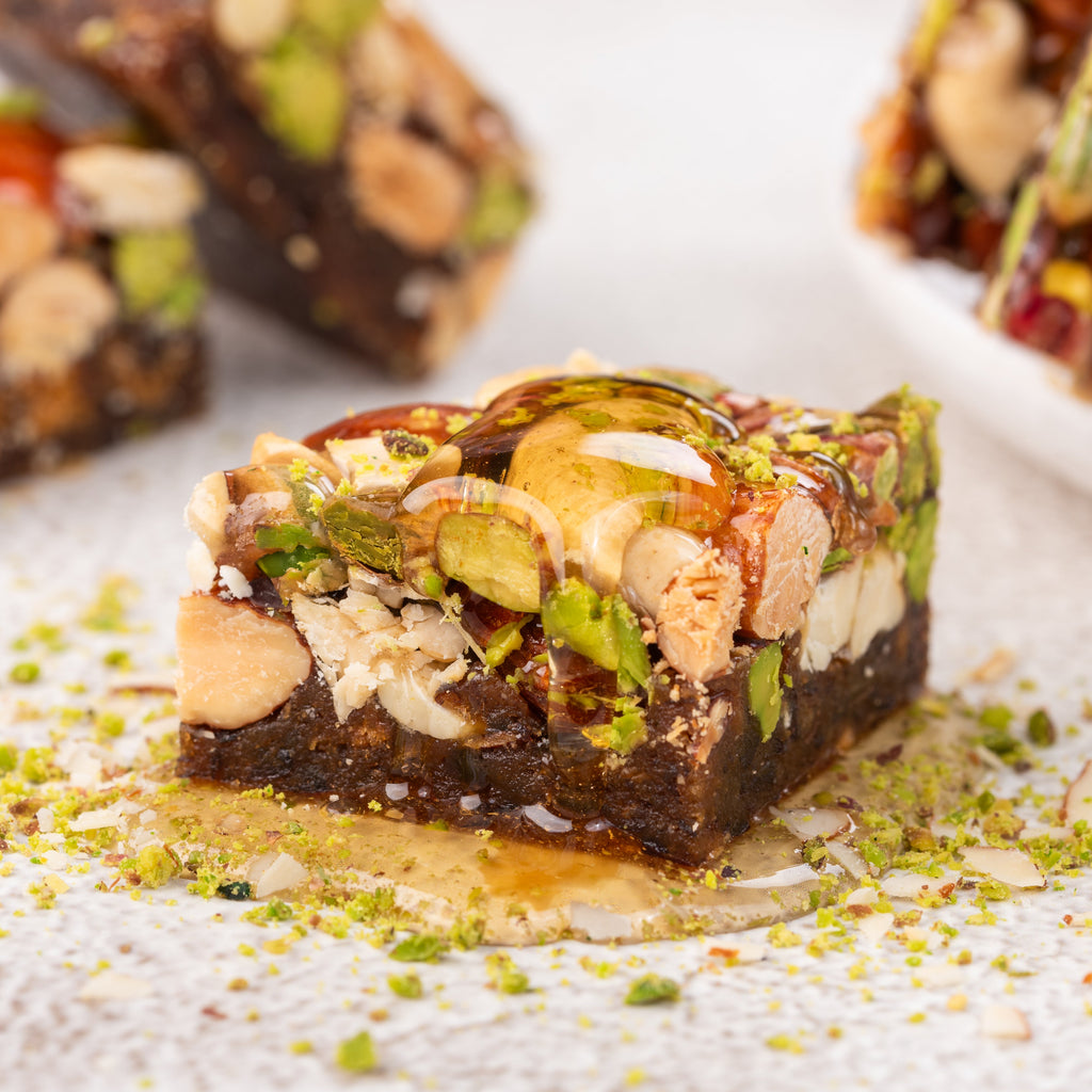 Dates Dry Fruit Bite Sweet – THE BAKLAVA BOX