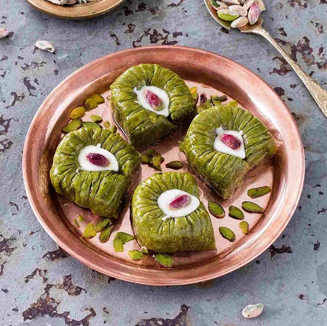 Pasha Pistachio Baklava Sweets(500gm) – THE BAKLAVA BOX