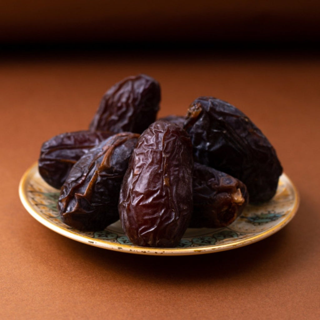 Premium Kalmi Dates – THE BAKLAVA BOX